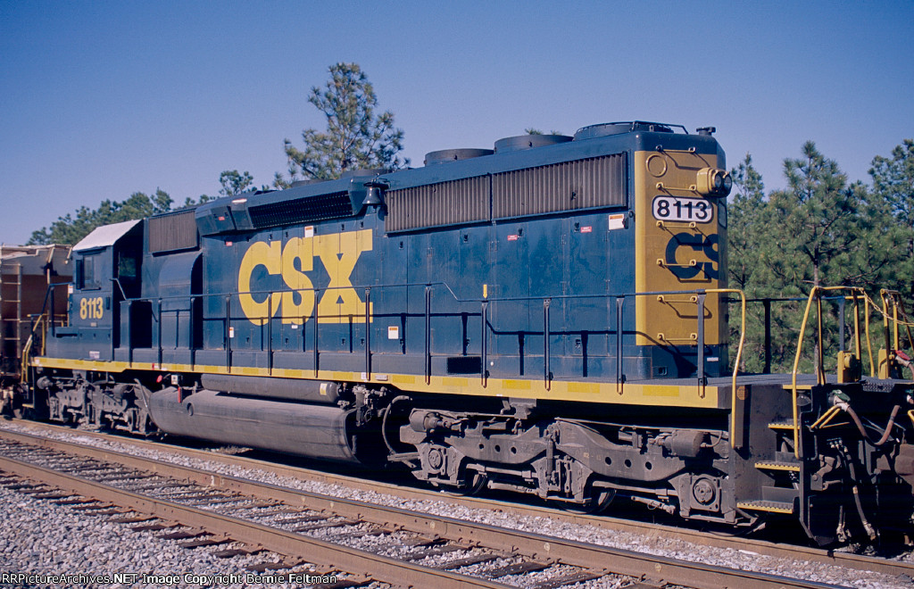 CSX SD40-2 #8113